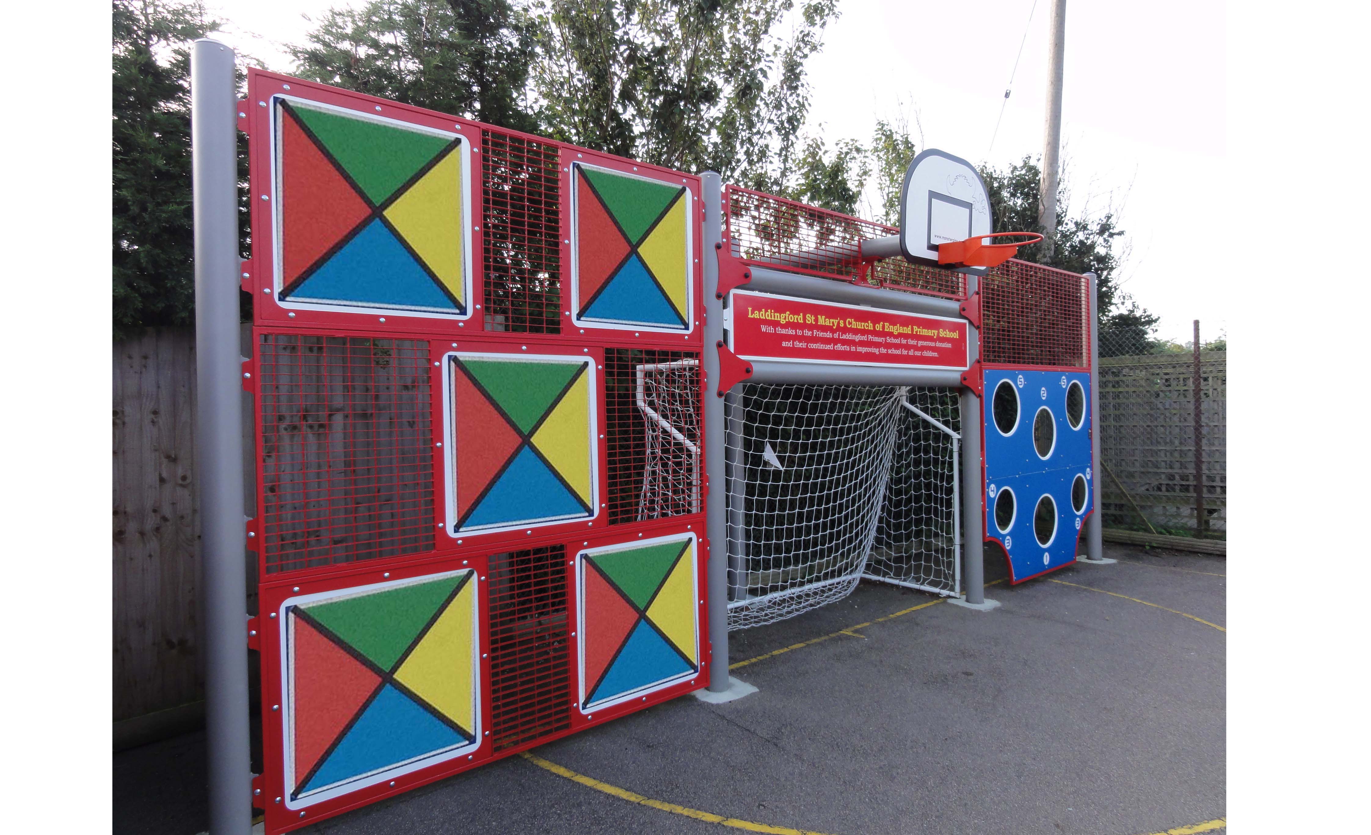 3 Panel Wall - Team Knockout and Skill - Caloo Ltd