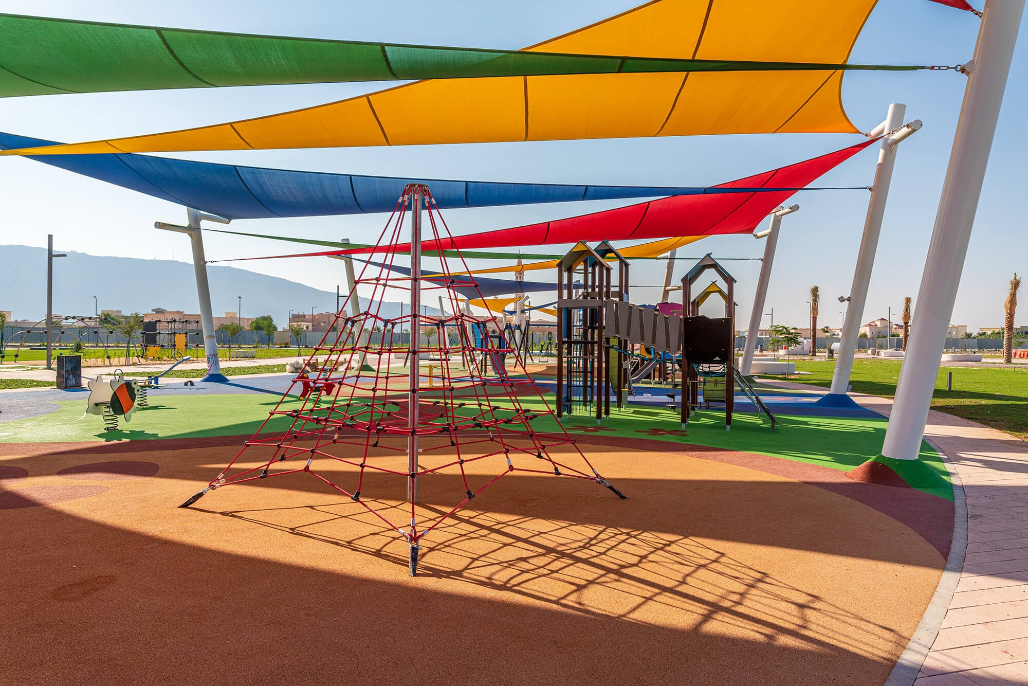 Large Pyramid Climbing Net - Caloo Ltd