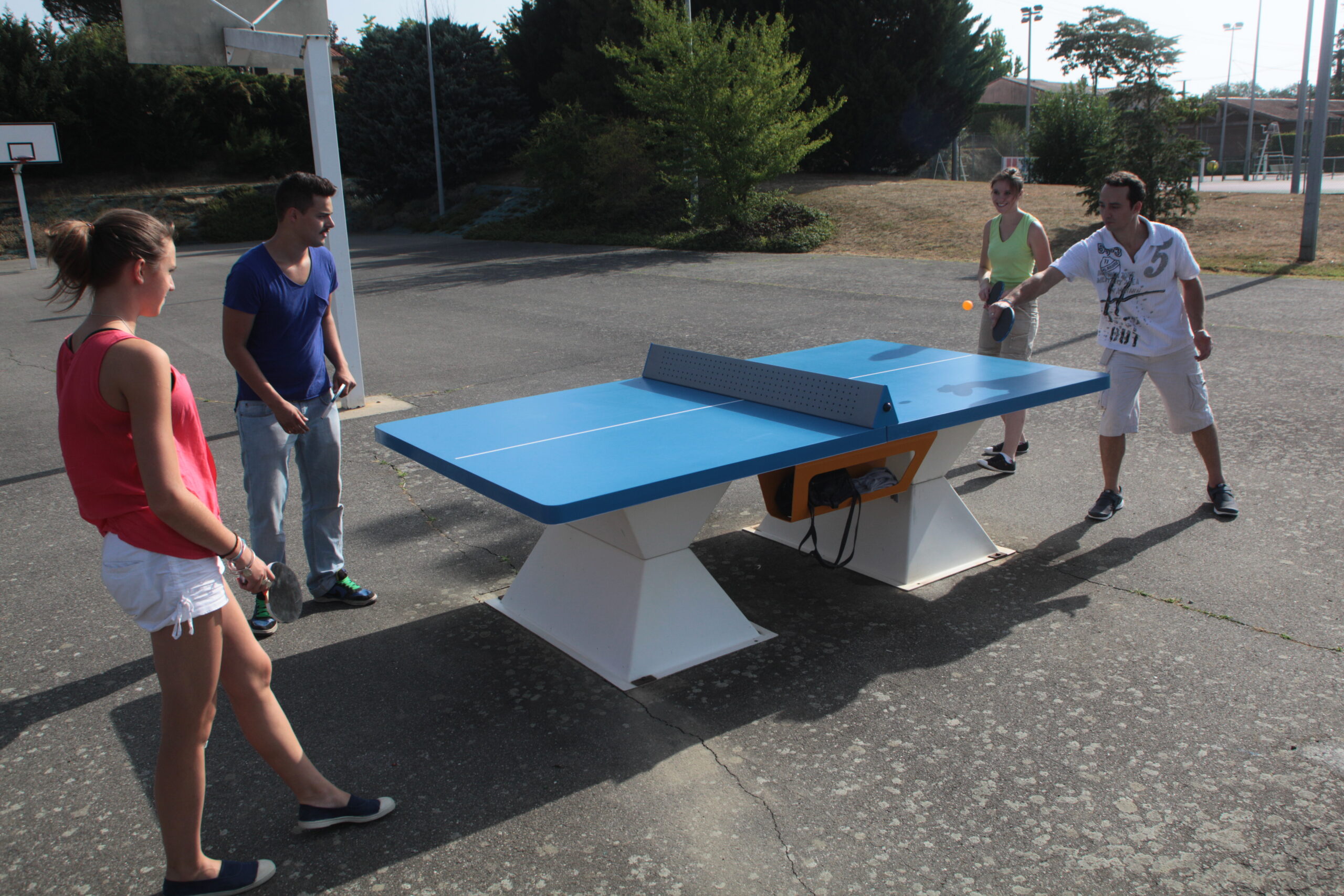 Diabolo Outdoor Table Tennis Table | Table Tennis Tables | Caloo UK Ltd
